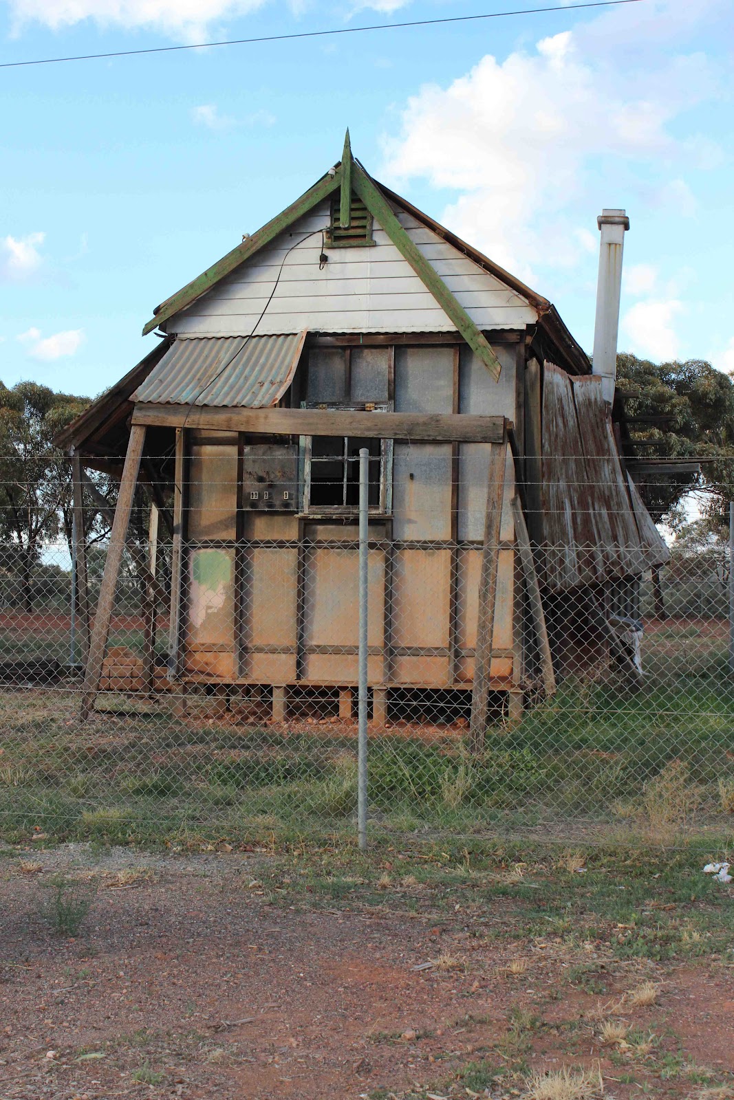 Jabiru or bust: April 2012