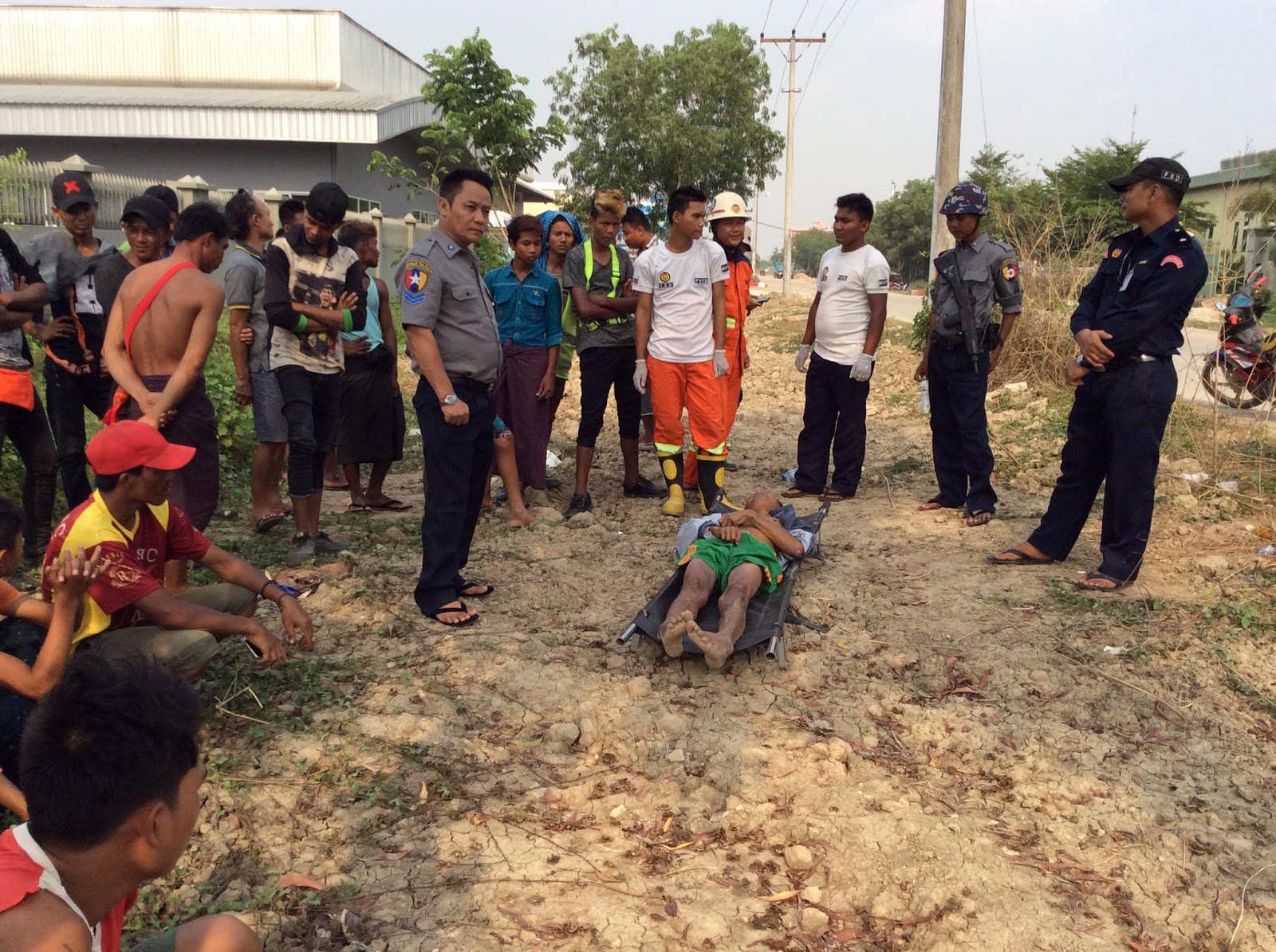 ဒီေန႔ ေန႔ခင္း…ေဇကမၻာဝန္း ၁၂ လမ္းေဘး ပိုင္ရွင္မဲ့ အမ်ိဳးသား အေလာင္း ေတ