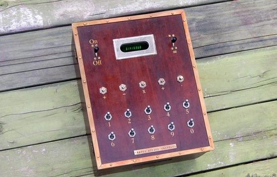 Images of world: First calculator