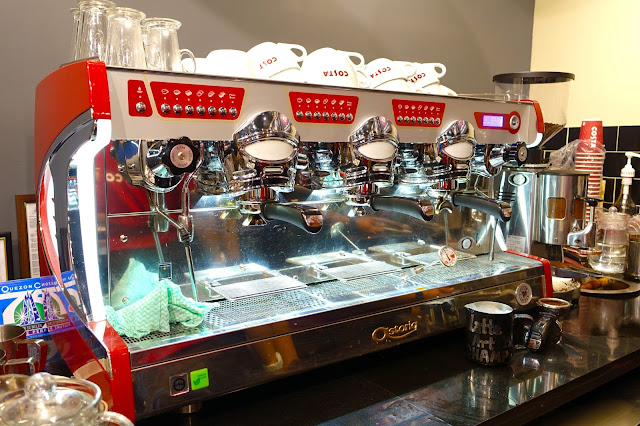 jin loves to eat: Costa Coffee