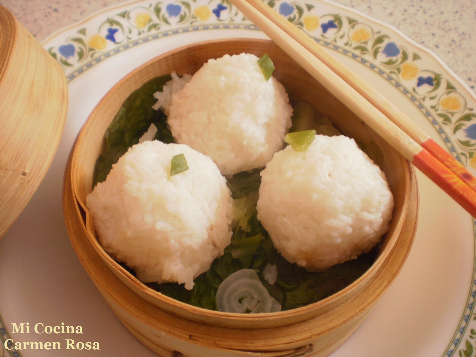 BOLAS DE ARROZ RELLENAS DE LANGOSTINOS CON JENGIBRE Y CILANTRO AL VAPOR ...