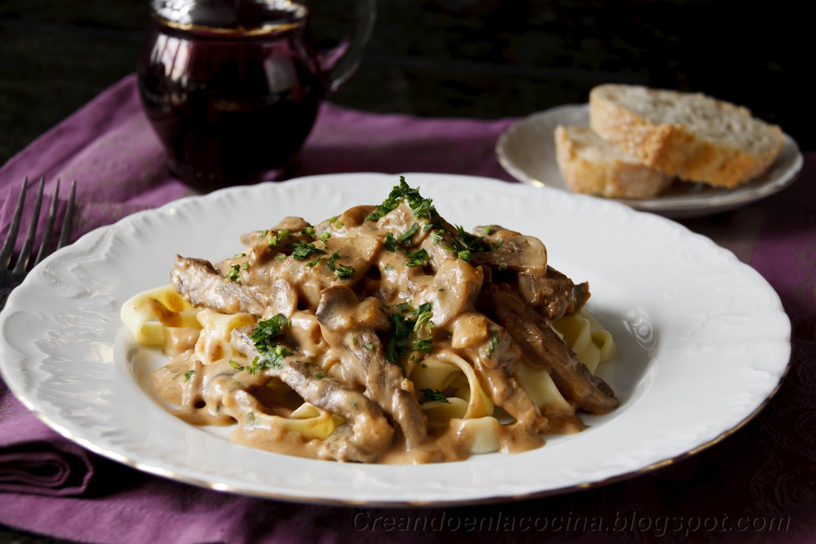 Creando en la cocina: PASTA CON TERNERA STROGONOF