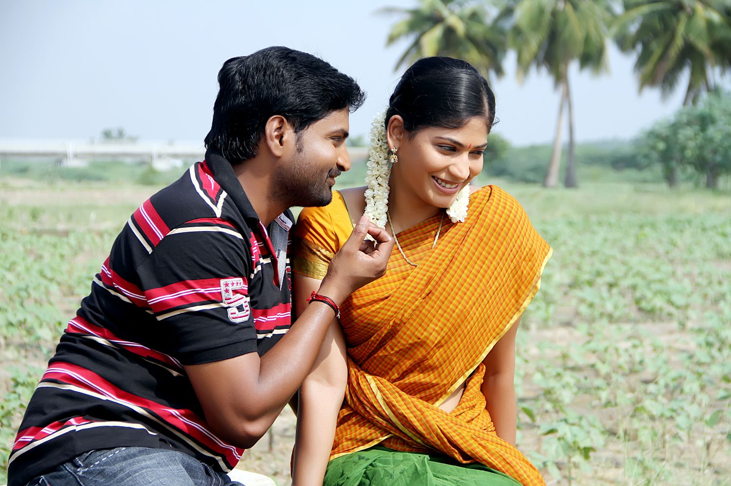 Vennila Veedu Movie Stills | OSMEB