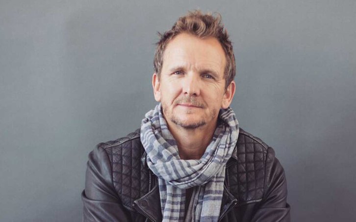 Sebastian Roché is returning to the CW. The former The Vampire Diaries ...