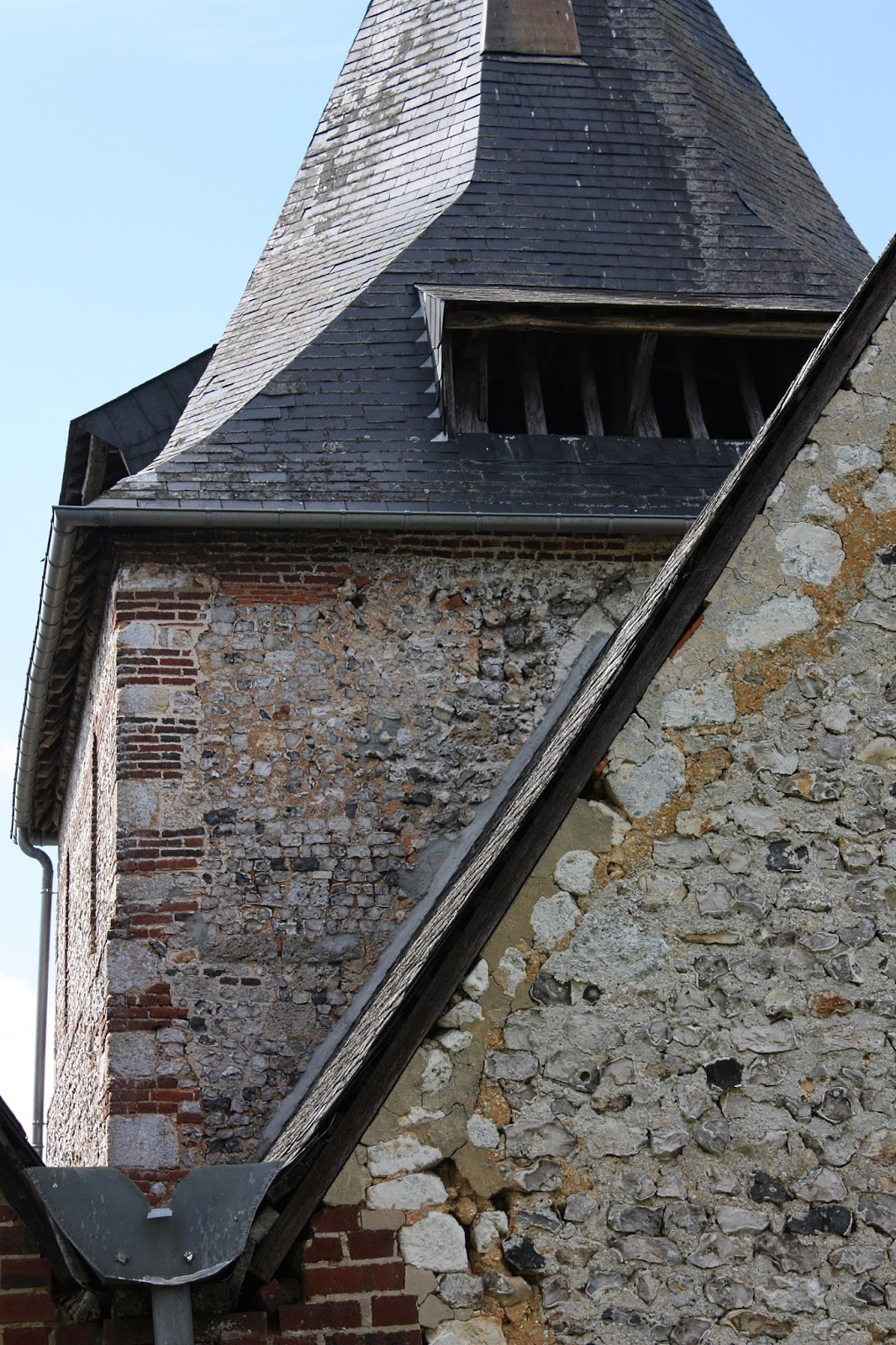 Atlas roman: Wanchy-Capval - Eglise Saint-Pierre (76)