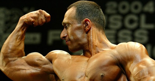 Bodybuilders Privates Exposed - Bulge, Posing Trunks, Visible Penis ...