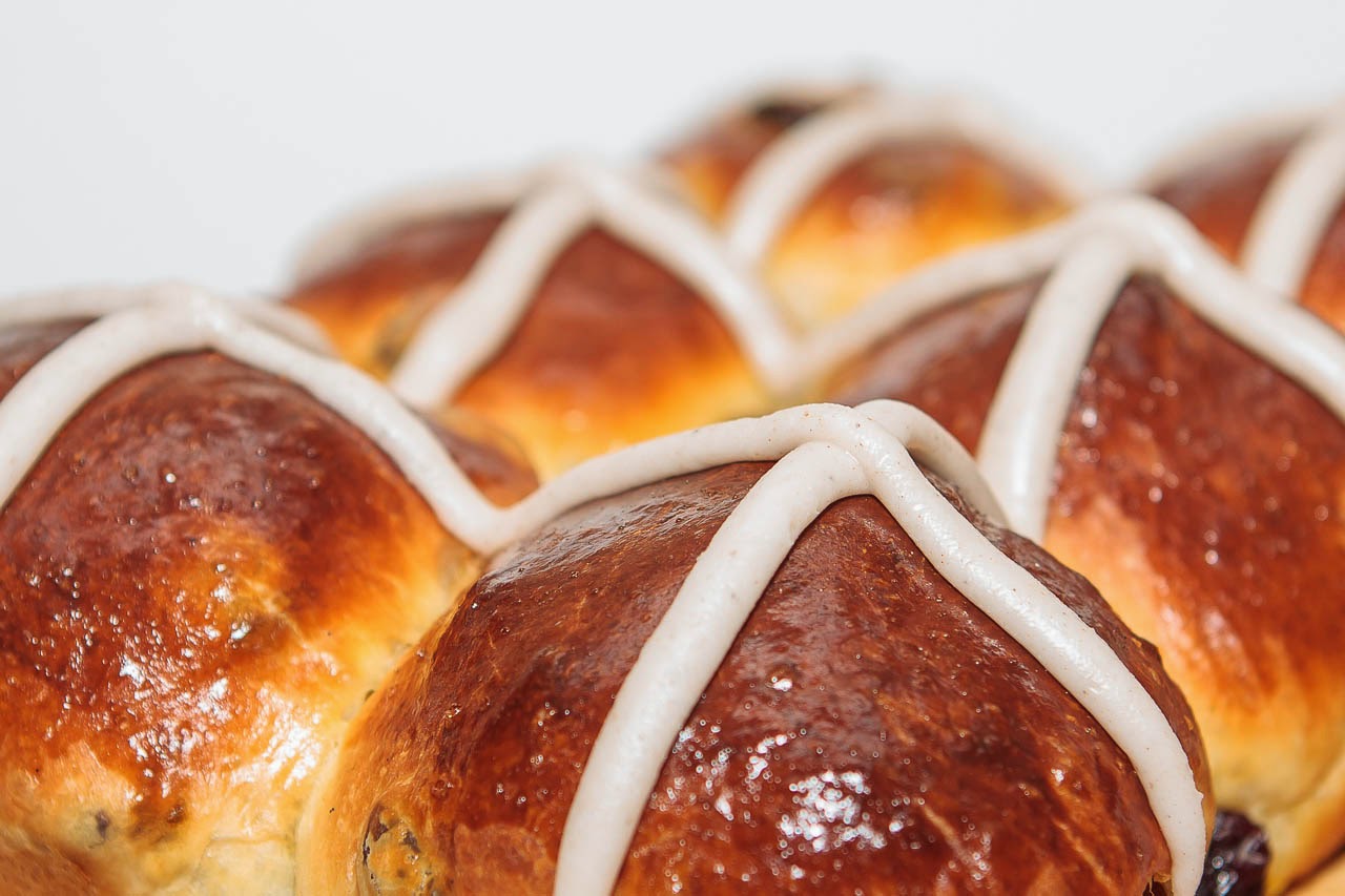 Bouchon Bakery Book Project: Hot Cross Buns