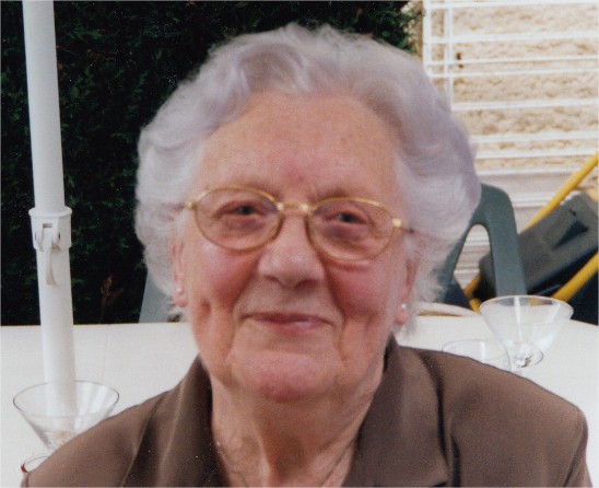 Videos de Famille: Vidéo hommage à Renée Bessé