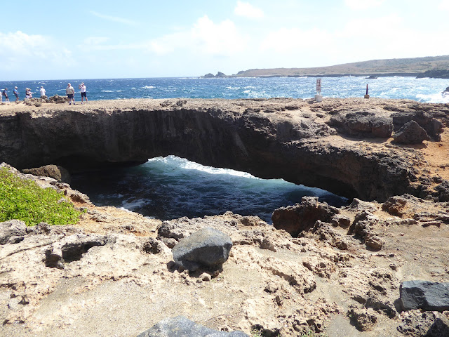 Photo-ops: Natural Arch: Baby Natural Bridge - Arikok National Park, Aruba