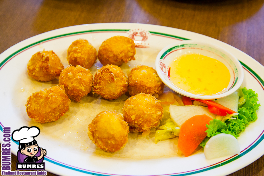 Restaurant Review - Bangkok (mostly) - All Around The World!: Soomboon ...