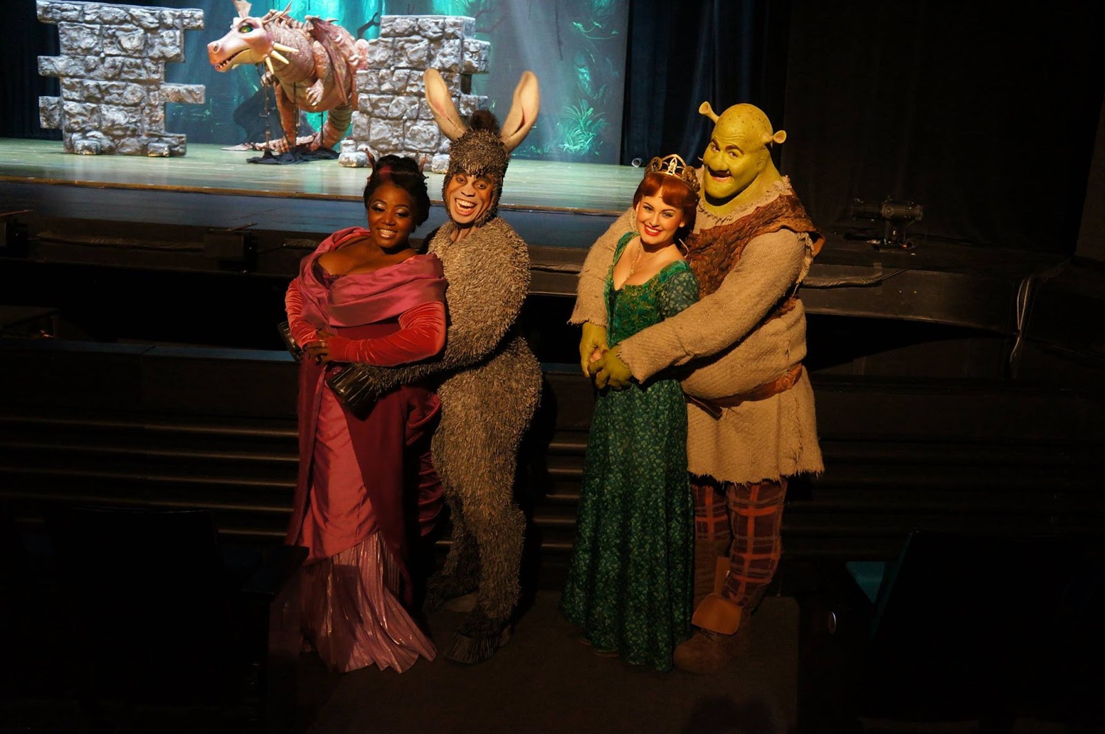 THE MAD SCENEopera, musicals, classical music in Singapore: Performance ...