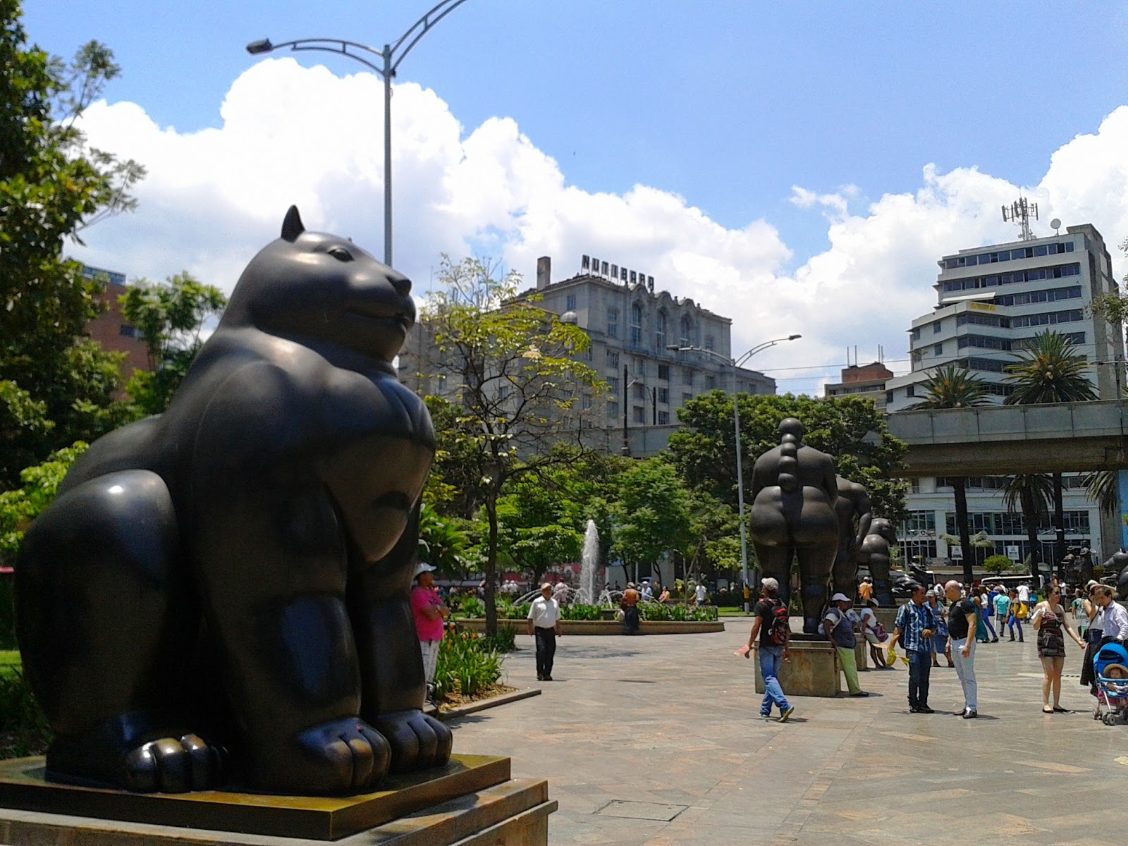 MyTiger-Mx: Plaza Botero