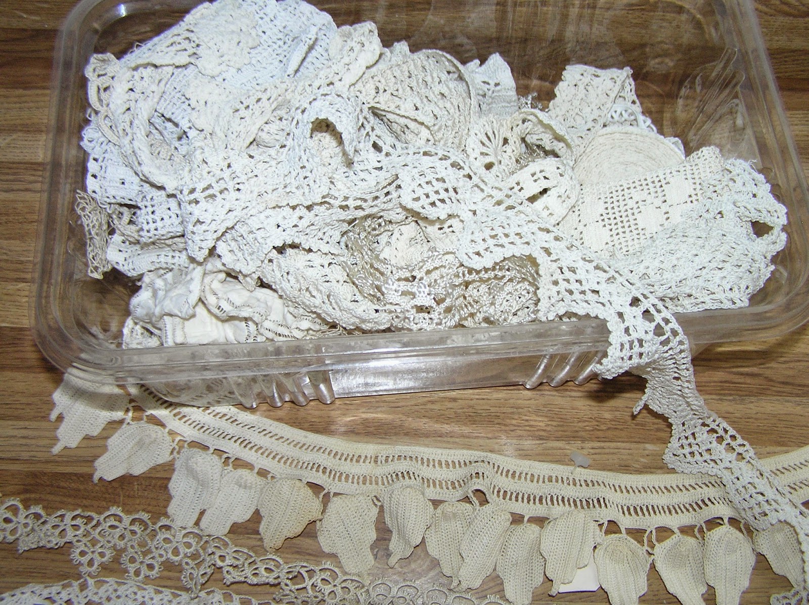 Kitty And Me Designs: A Box Of Old Lace