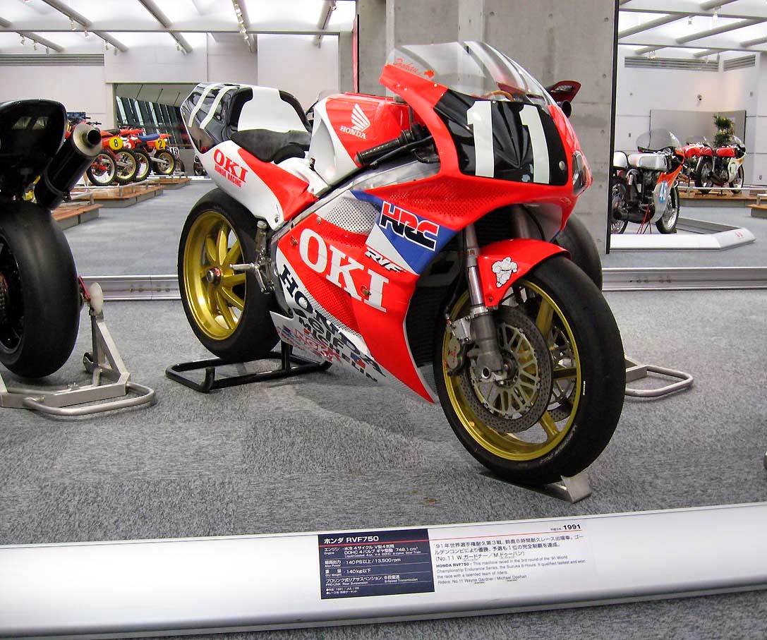 99garage | Cafe Racers Customs Passion Inspiration: Honda RVF 750 Endurance