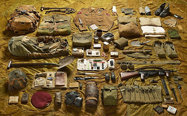 Soldiers' Inventories: Incredible Images Showcase All the Stuff ...