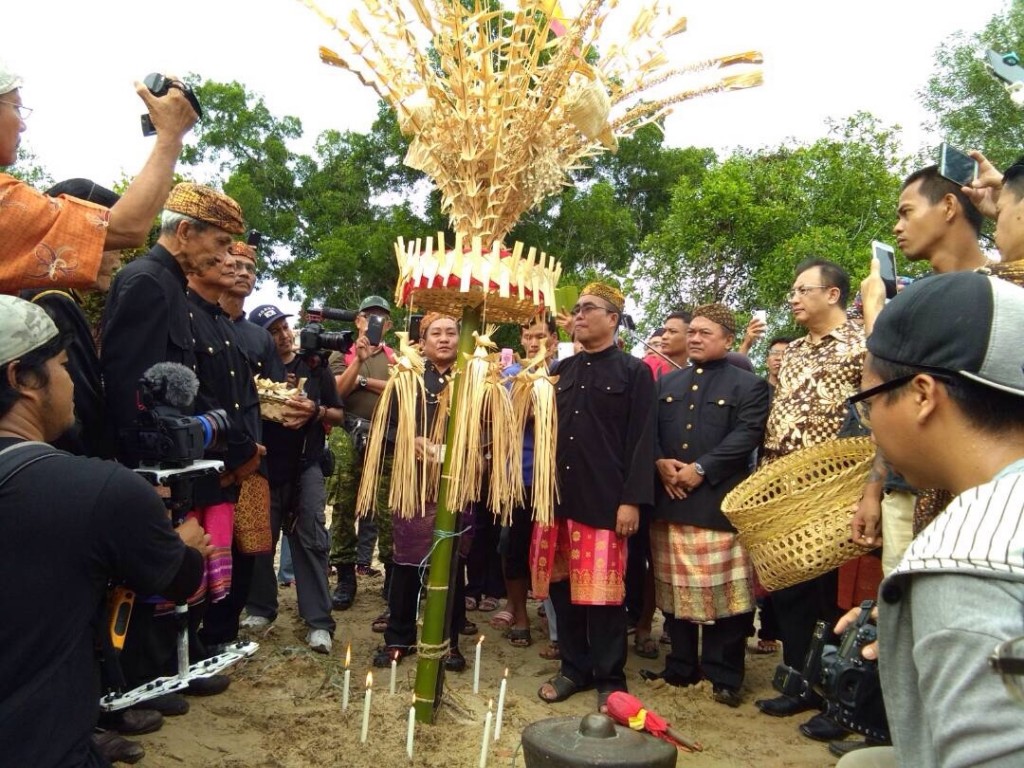 Hill Blog: Pengenalan Tentang Masyarakat Melanau