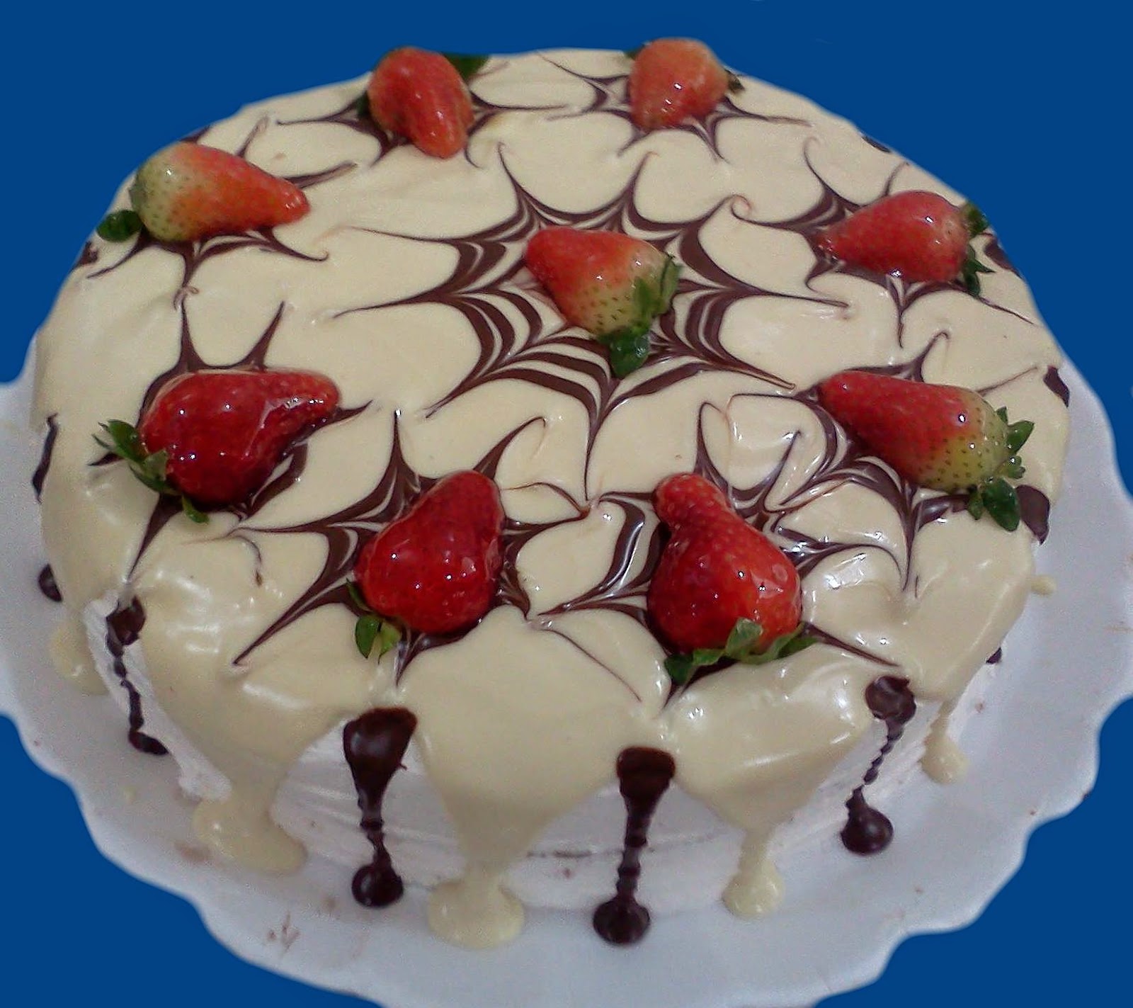 padaria doce sabor: bolos confeitados