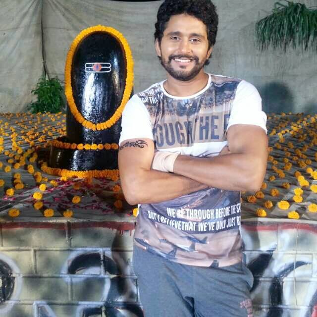 Yash Kumar Mishra Wallpaper, best Picture, image Gallery, family photo ...