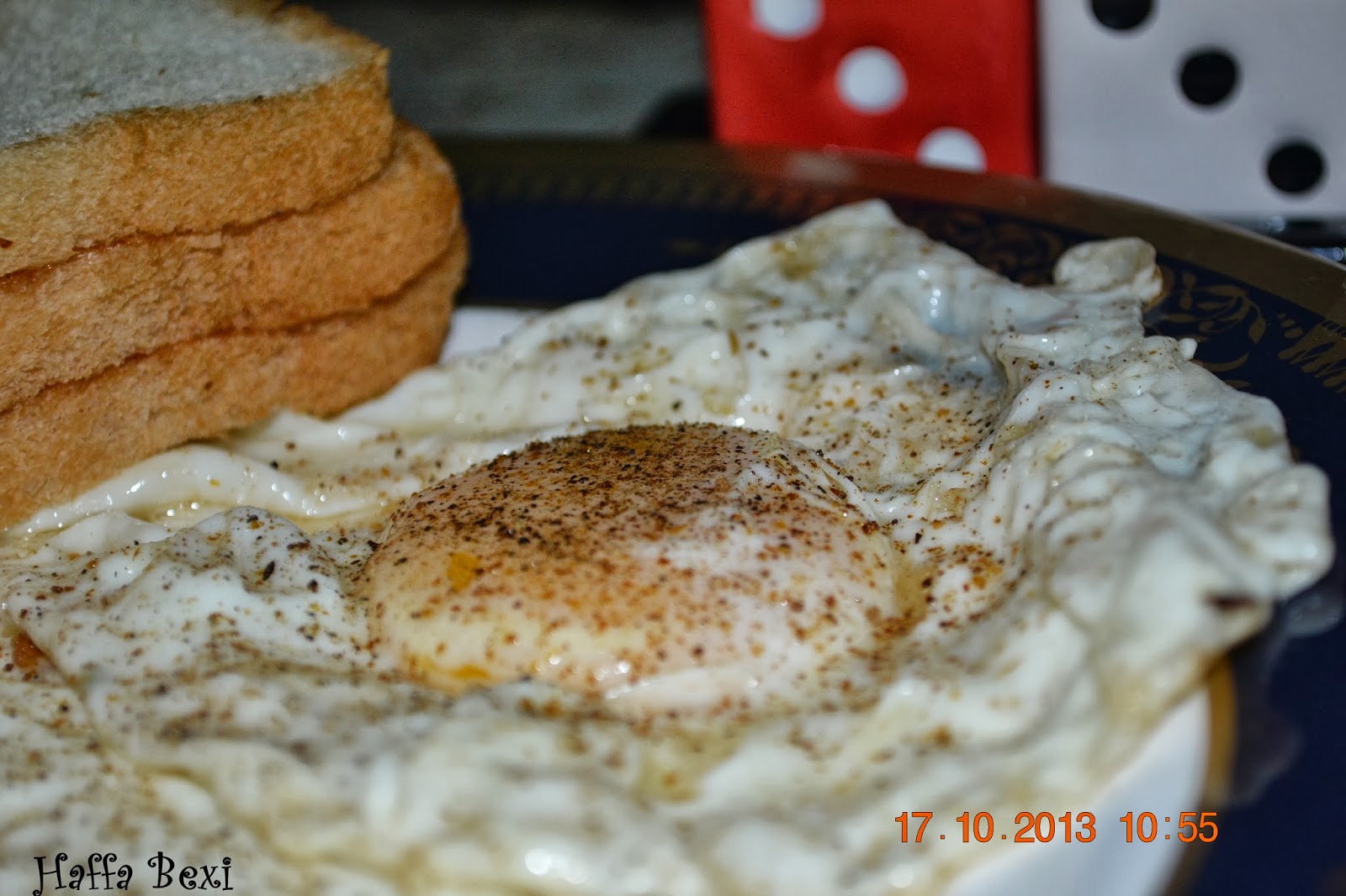 Half Fried Eggs | Haffa's kitchen adventures
