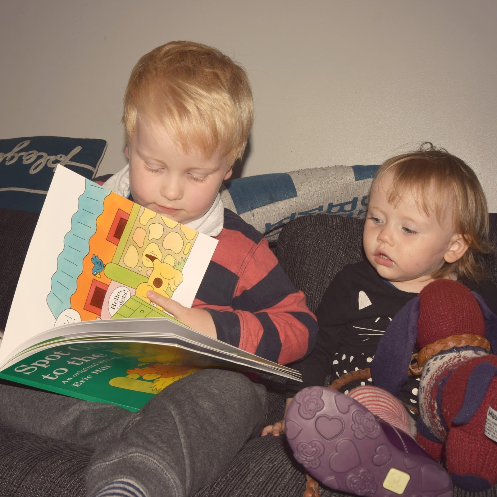 Wafflemama.: Fun With Spot >> Book Review & Giveaway