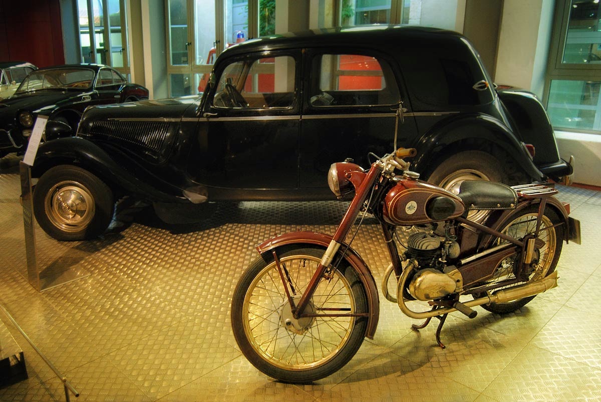 Villa Fotoblogg: MHAS: Joyas sobre ruedas.