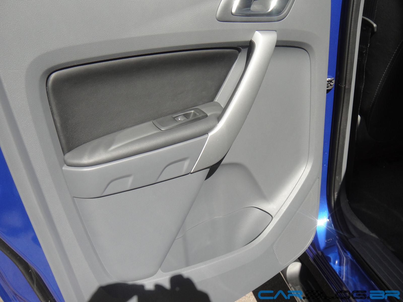 Ford Ranger XLT Cabine Dupla 2.5 Flex: fotos, preços e especificações