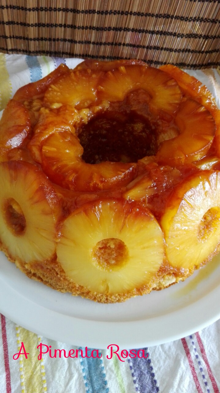 Bolo Ananás Caramelizado
