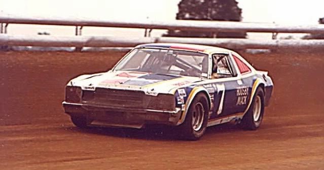 Midwest Racing Archives: 1977 - Stott 'King of Junkyard’ at Springfield