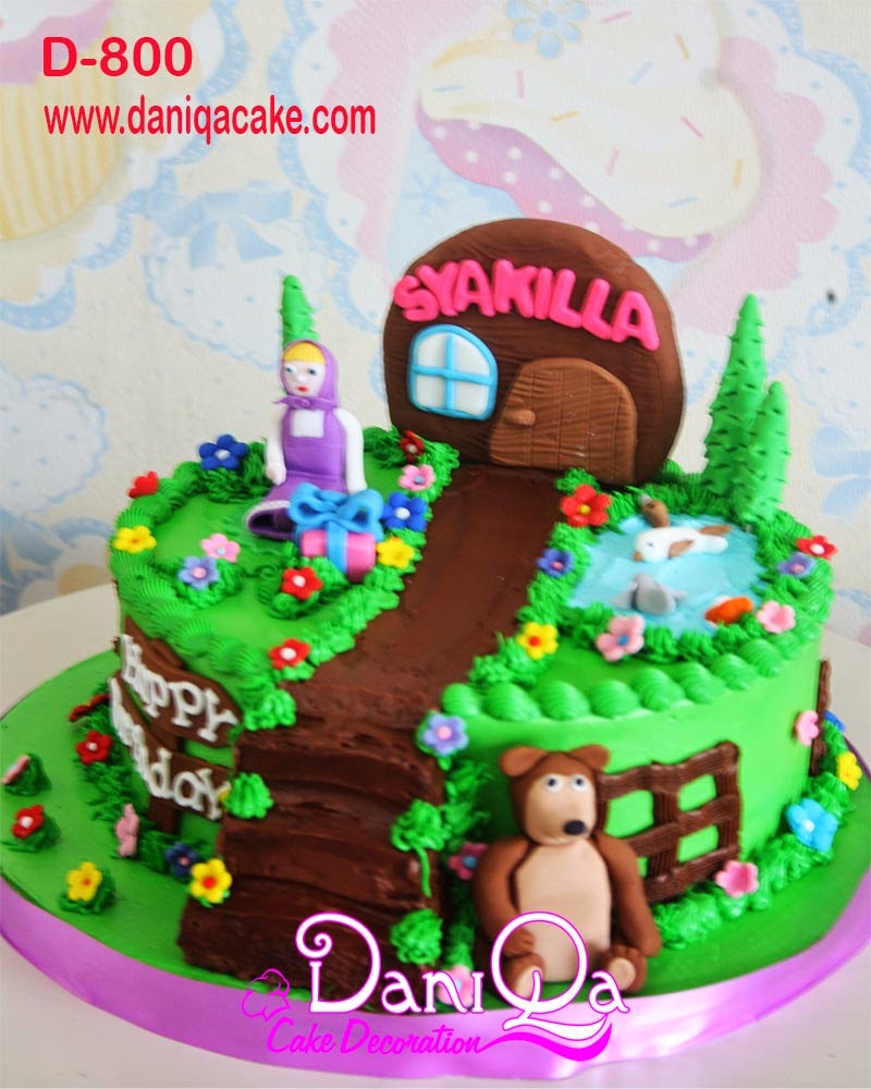 Sweety by Daniqa: Kue Ulang Tahun Marsha and the Bear