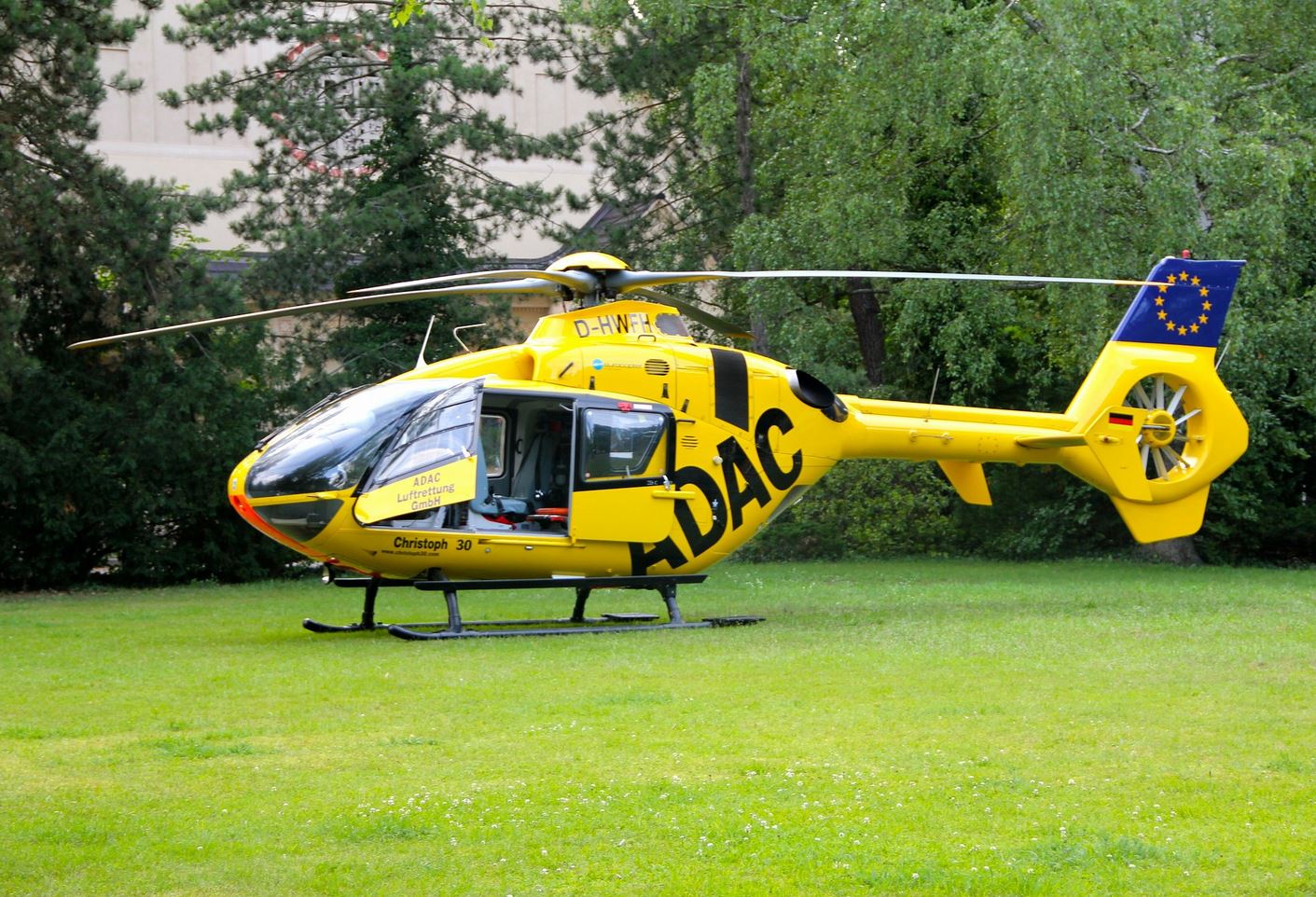 Ilmaisia kuvituskuvia: Helikopteri