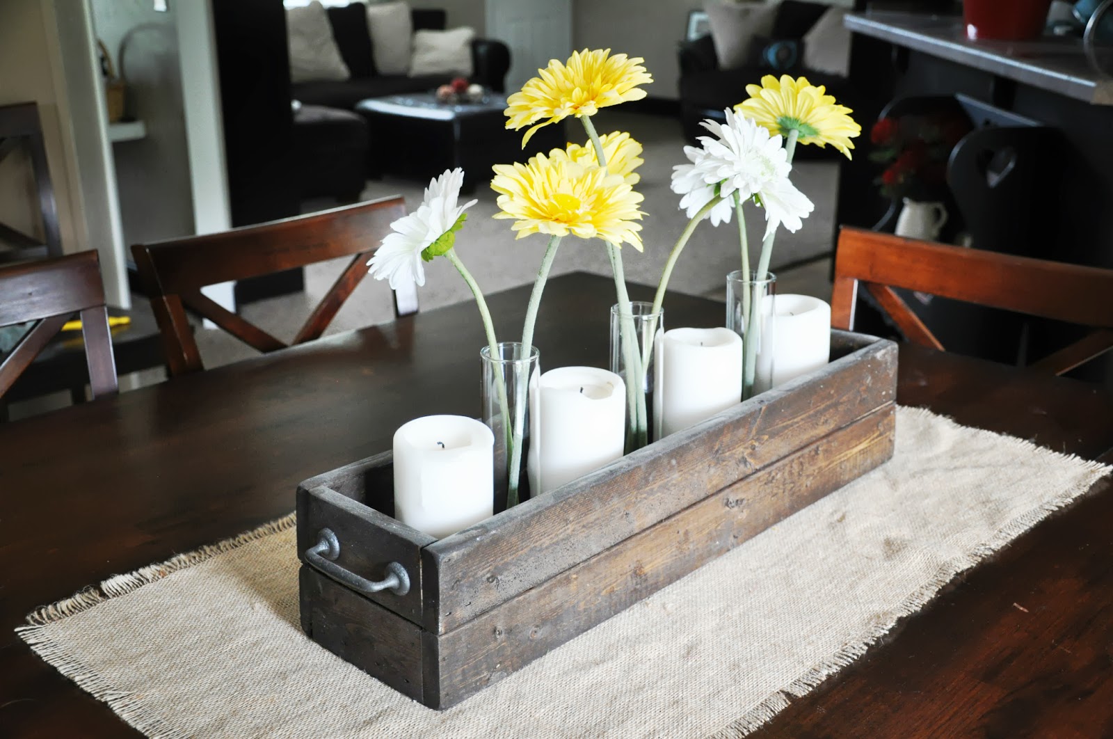 me & j... the everday: My Summertime Table Box