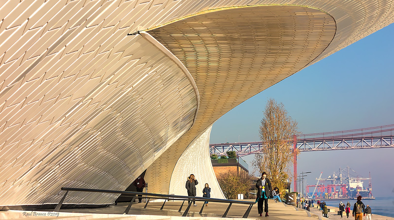 À DESCOBERTA DO MEU PAÍS: Lisboa - Museu MATT e sua envolvência na paisagem