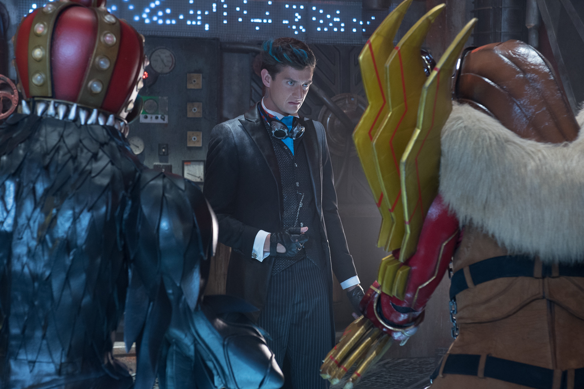 Power Rangers Dino Super Charge | Próximo episódio, Riches to Rags