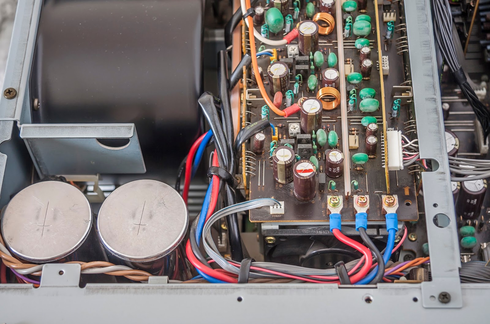 Golden Age Of Audio: DENON AVC-A1D High-End AV Amplifier