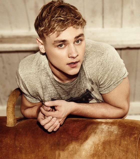 VJBrendan.com: 'Attitude' Cover Boy: Ben Hardy