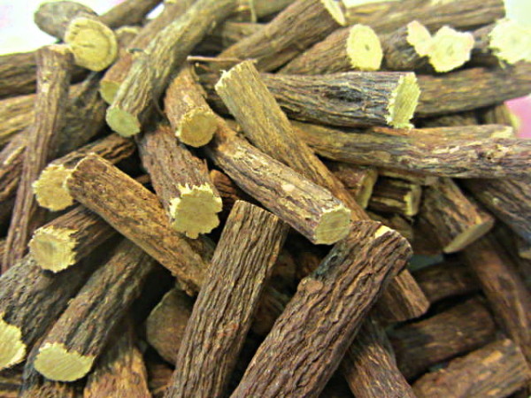 Propiedades y contraindicaciones del regaliz ~ Viviangilro