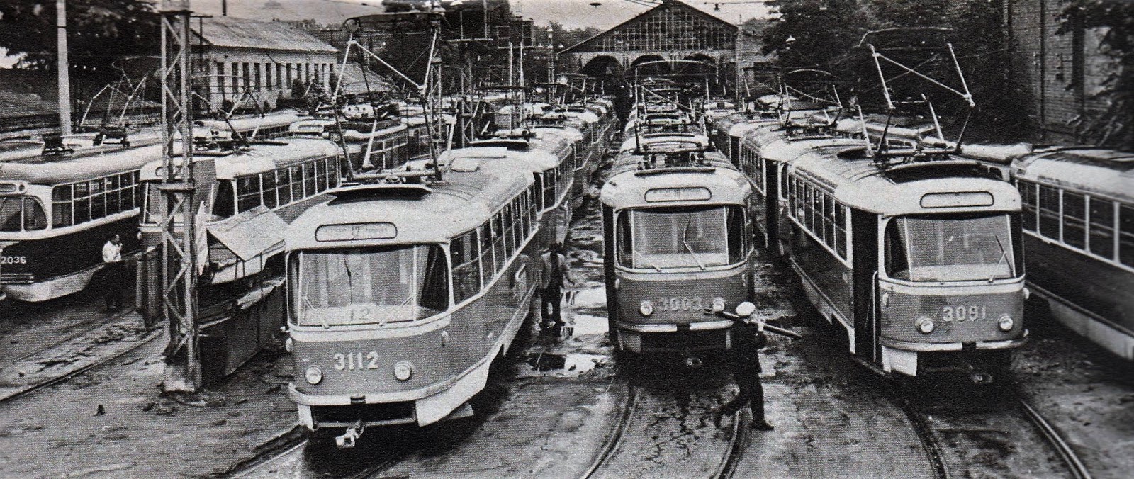 The Left Chapter: Trams and buses in the USSR -- A look at public ...