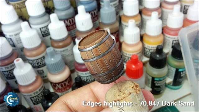 How to paint a wooden barrel? | Coloured Dust