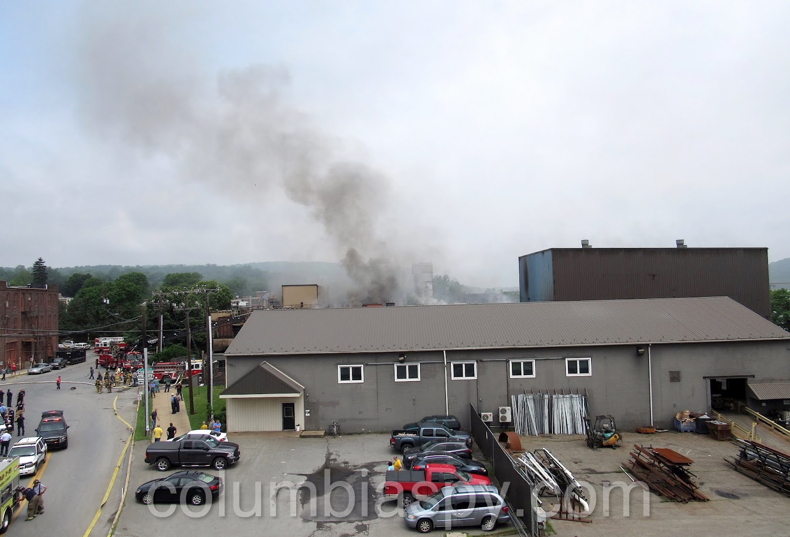 Firefighters from Lancaster and York Counties respond to Donsco fire ...