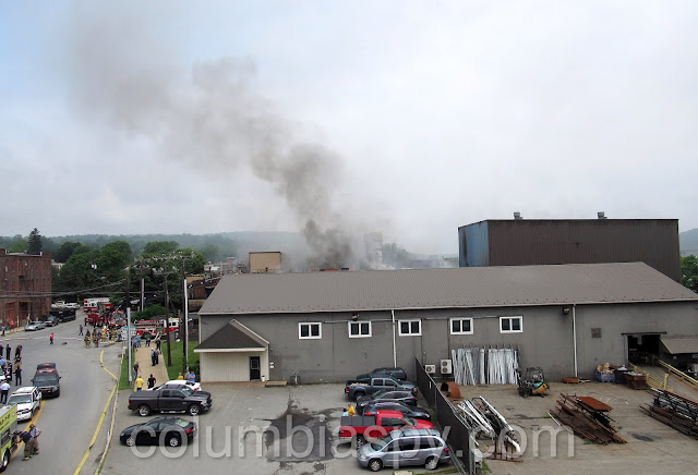 Firefighters from Lancaster and York Counties respond to Donsco fire ...