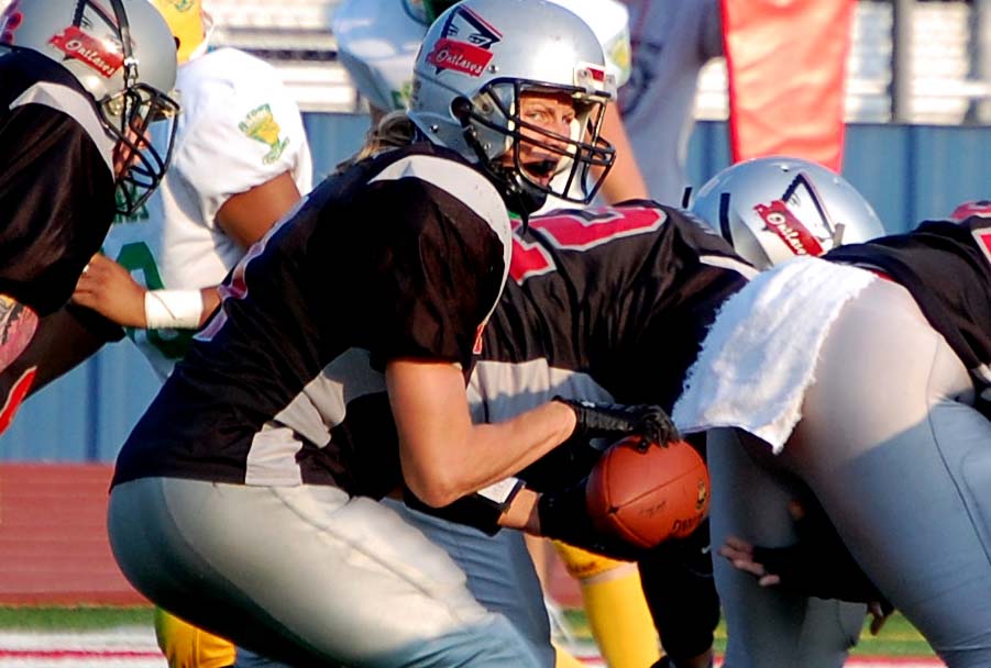 Women Who Play Football: Player Profile - Monica Gauck, #7 (Part 2)