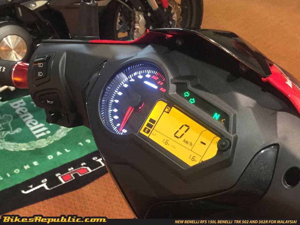 Cận cảnh Benelli RFS 150i giá 36 triệu đối thủ của Exciter và Winner ...