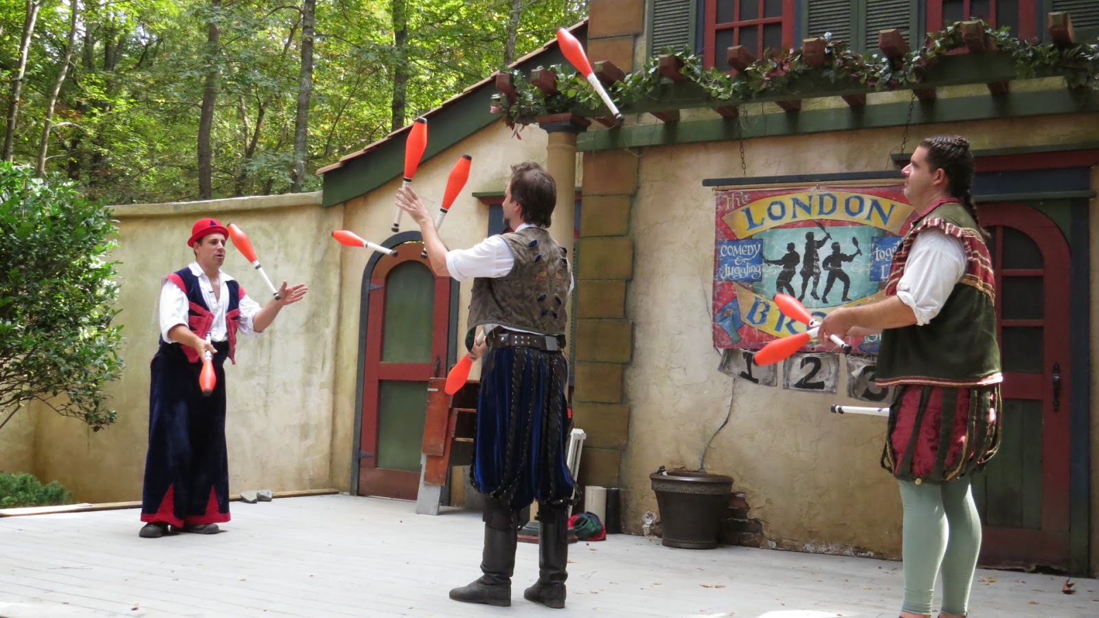 No Title Necessary: The Carolina Renaissance Festival-Huzzah, raise a cheer