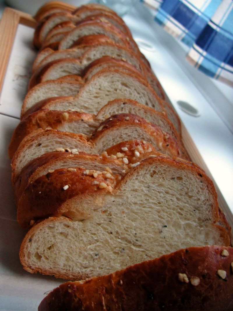 Herkkusuun lautasella Ruokablogi: Mamman pullapitko