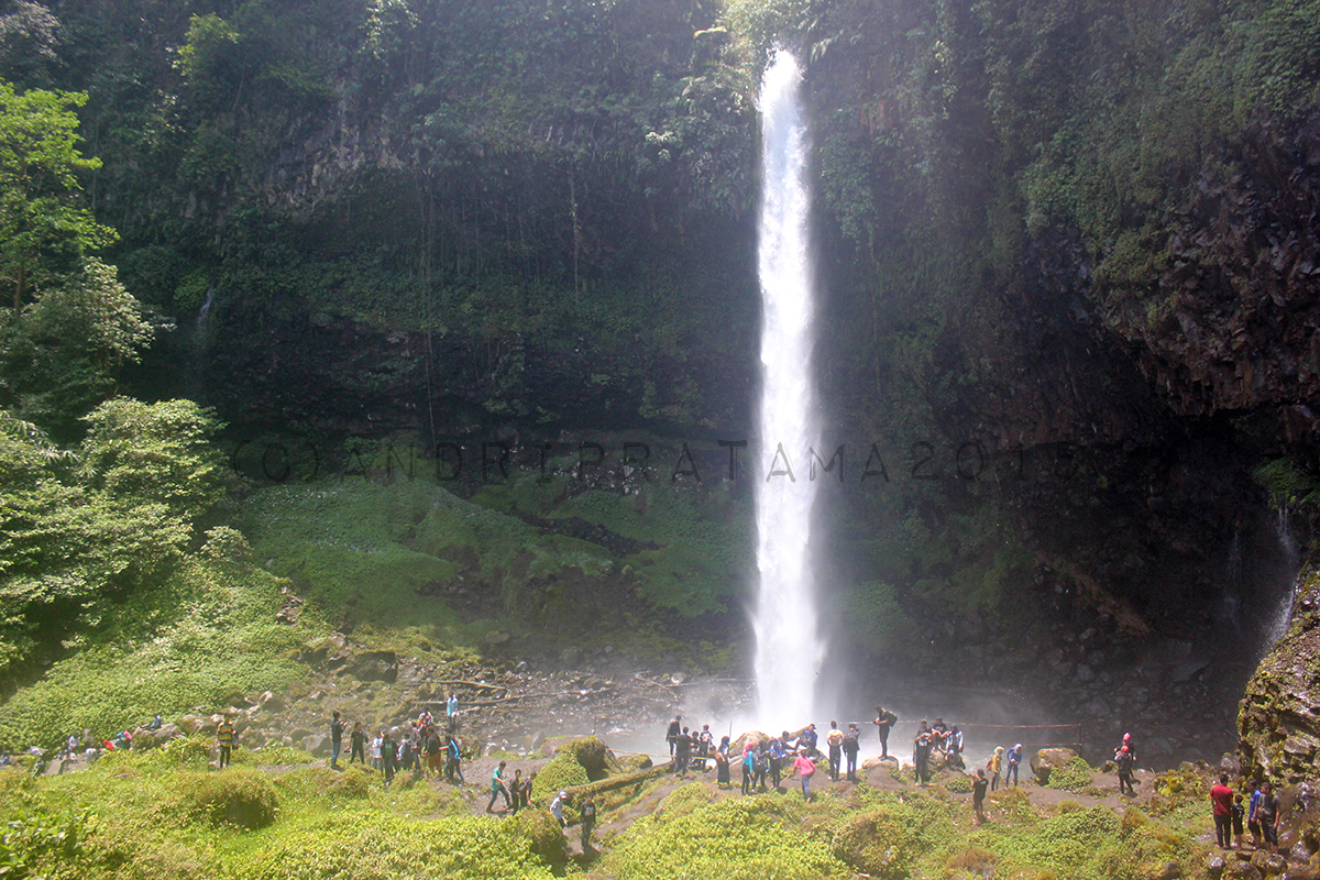 Curug Ciparay Singaparna Tasikmalaya Yang Semakin Ramai