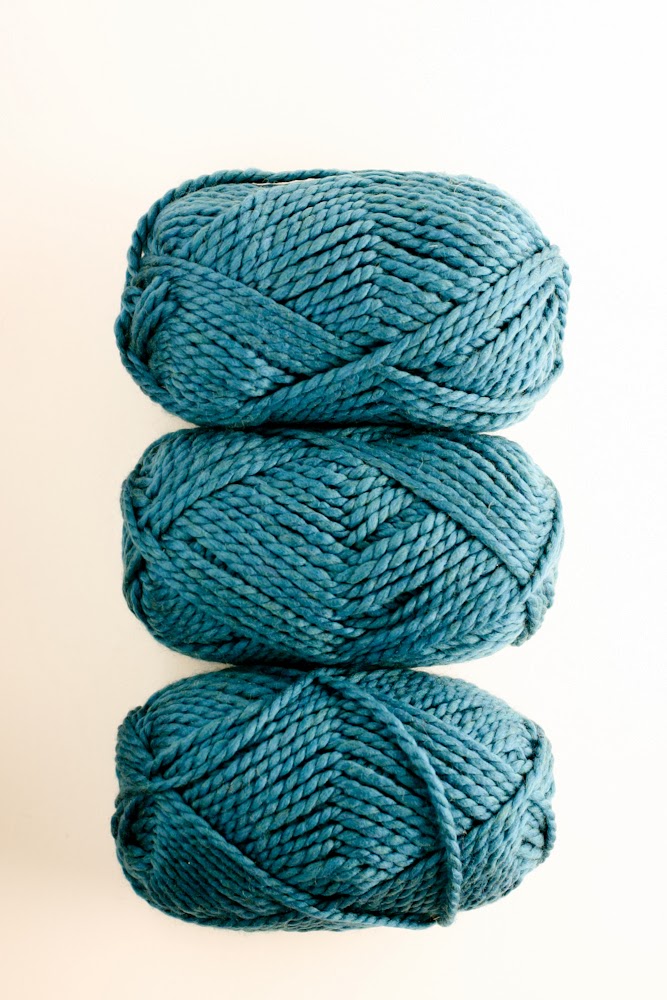 Arm Knitting How-To Photo Tutorial // Part 1: Casting On | flax & twine ...