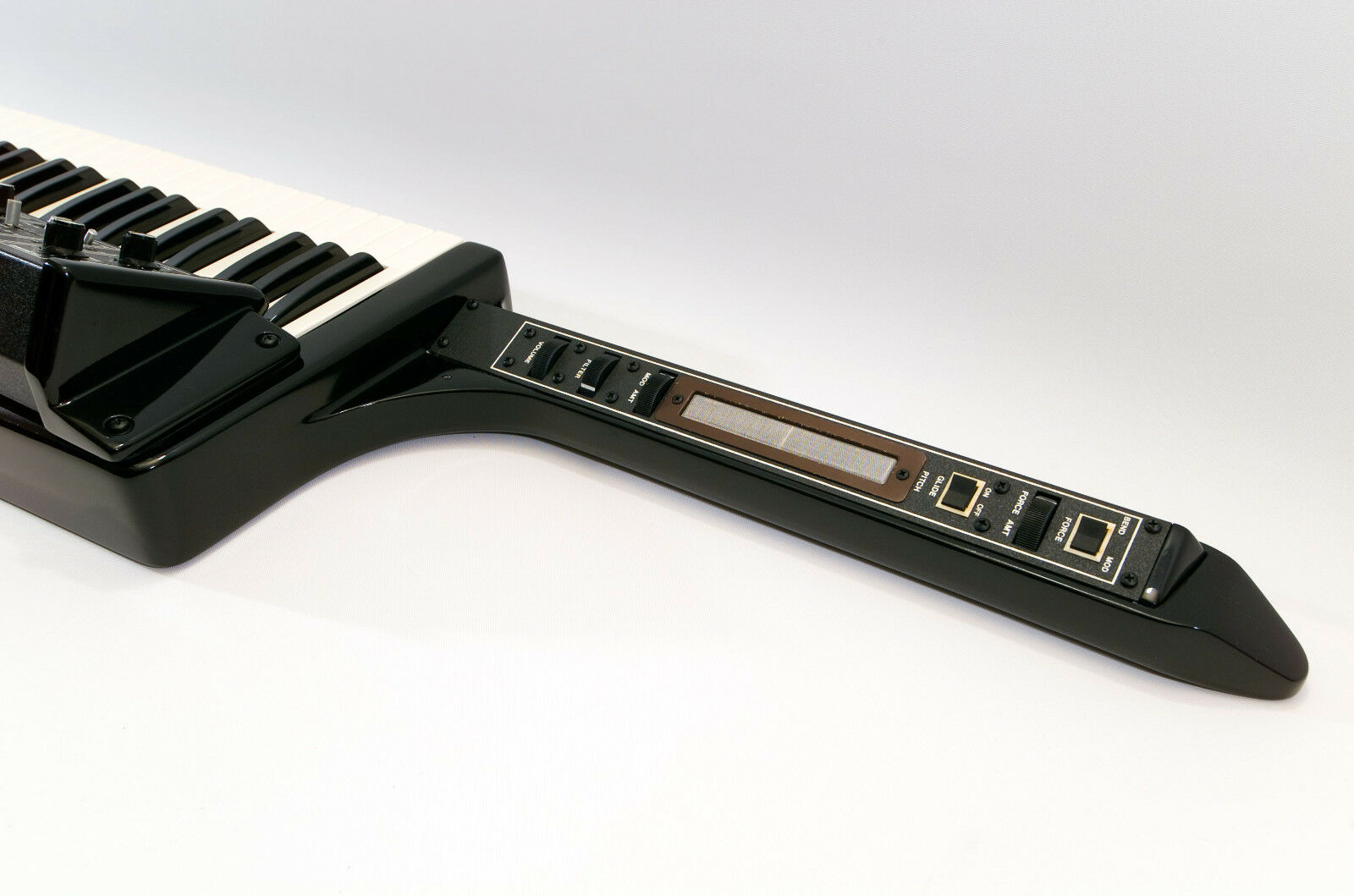 MATRIXSYNTH: Moog Liberation Keytar