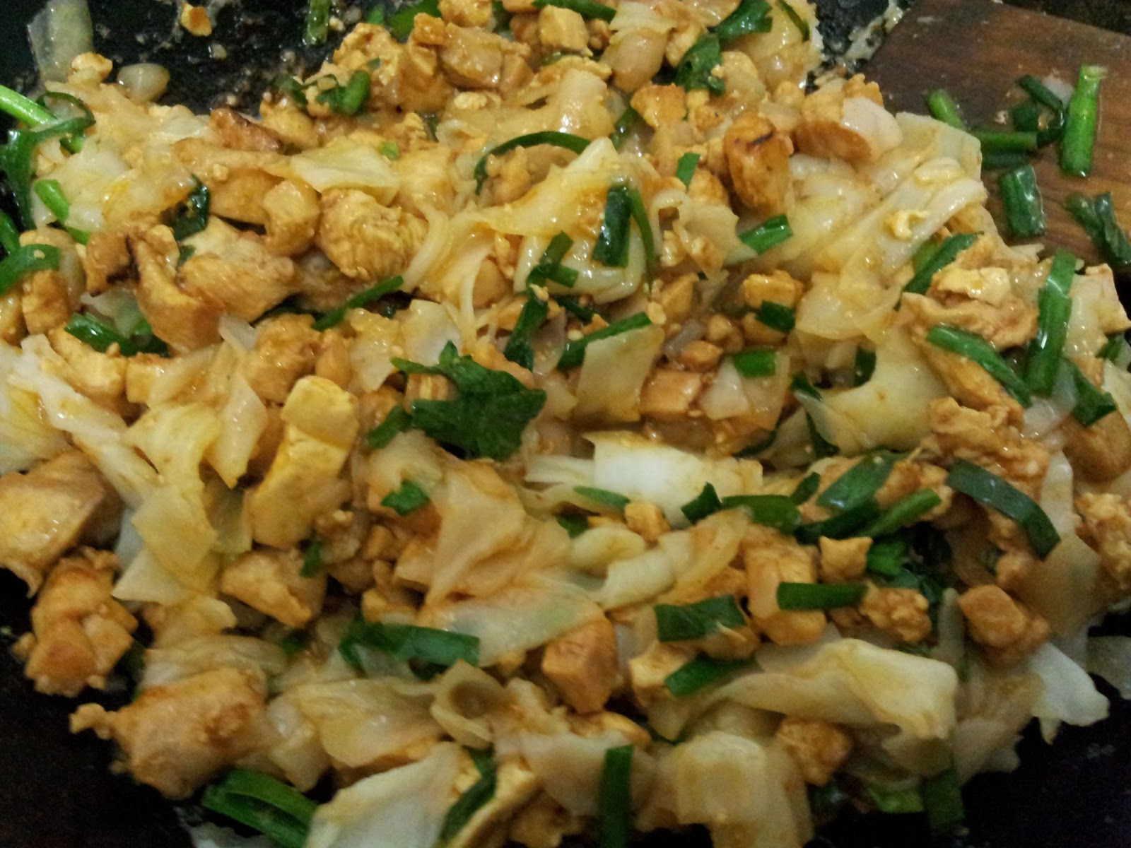 Sumanarthy's Kitchen: Simple Fried Flat Noodle