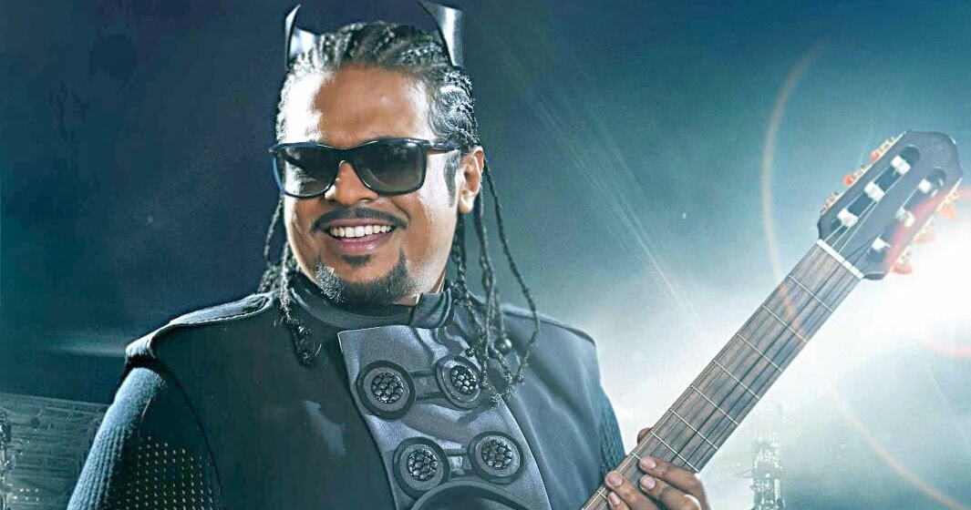 Sinhala Lyrics - ගී පද වැල් : Labandiye Lyrics | ලබැදියේ - Lahiru Perera