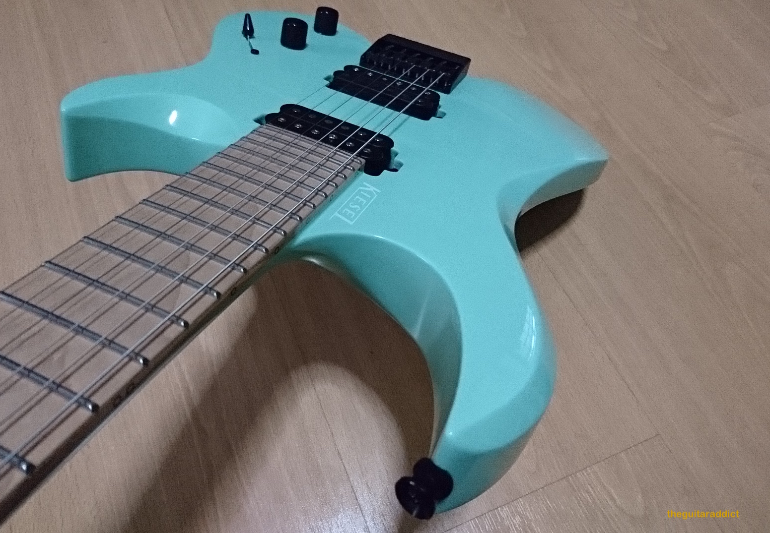 theGUITARaddict: Kiesel: Vader 6 (2)